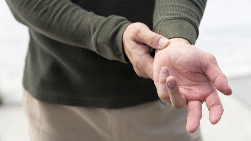 High Uric Acid? Learn the Causes and Treatment Steps - EMC Healthcare ...